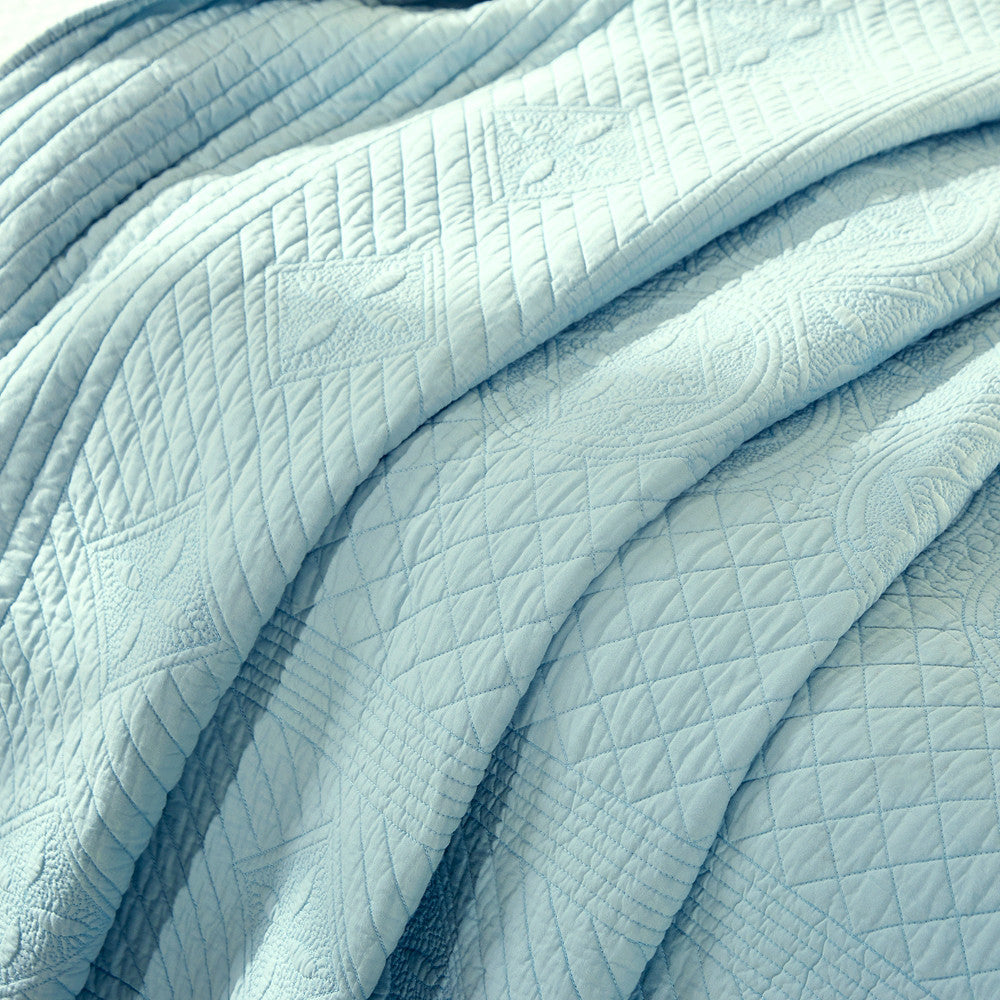 Saint Fountain Luxury Pure Cotton Light Aqua Quilt – Calla Angel