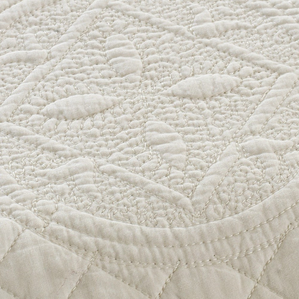 Saint Ivory Luxury Pure Cotton Quilt – Calla Angel