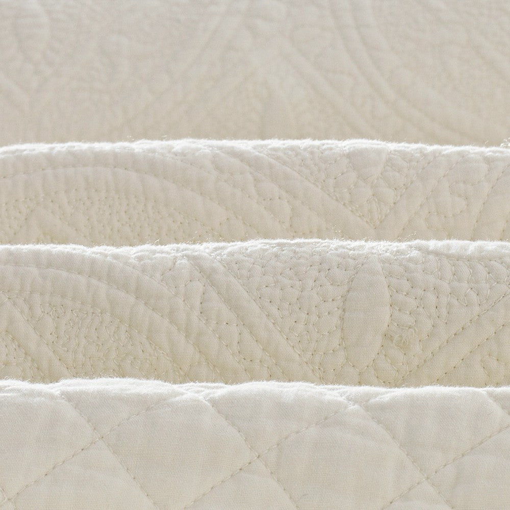 Saint Ivory Luxury Pure Cotton Quilt – Calla Angel